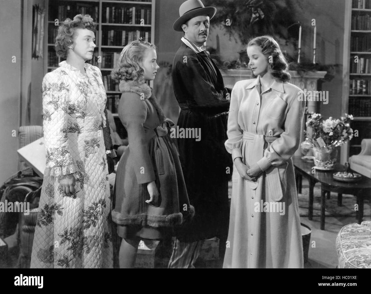 JUNIOR MISS, von links: Sylvia Field, Peggy Ann Garner, Allyn Joslyn ...