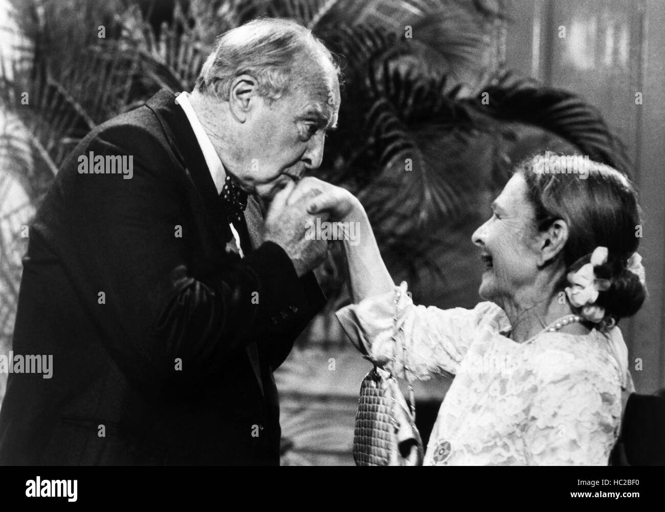 Mein BODYGUARD John Houseman, Ruth Gordon, 1980, TM & Copyright (c ...