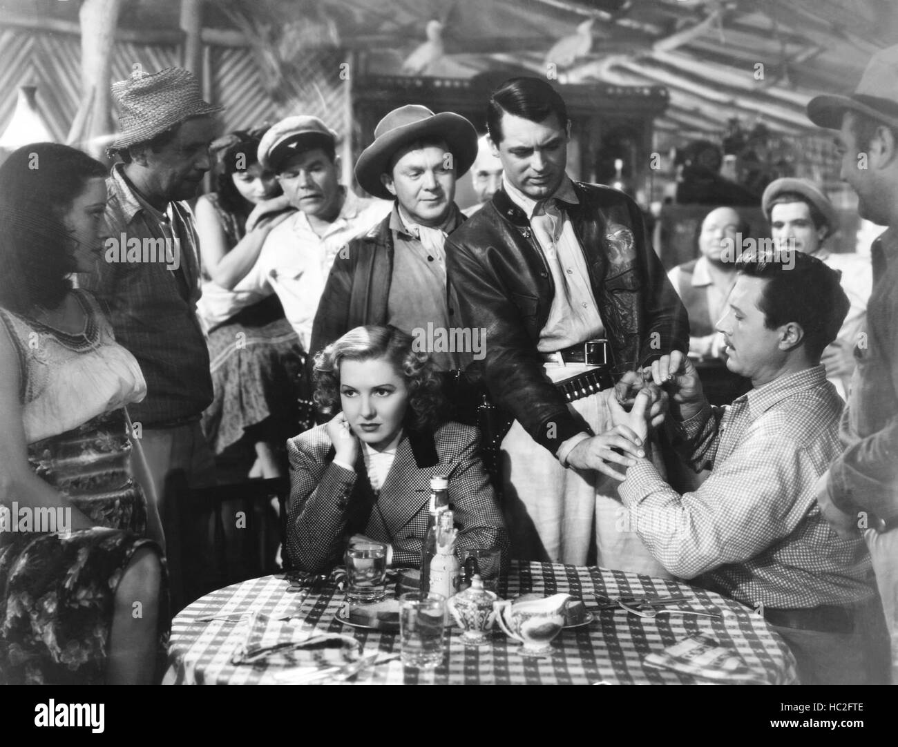 NUR Engel haben Flügel, sitzend von links: Jean Arthur, Allyn Joslyn ...