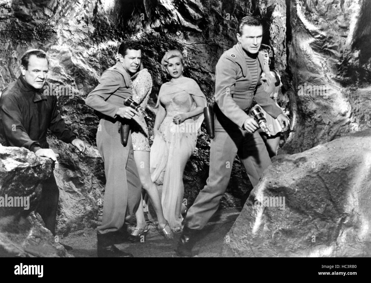 Königin des Weltalls, Paul Birke, Dave Willock, Lisa Davis, Zsa Zsa ...