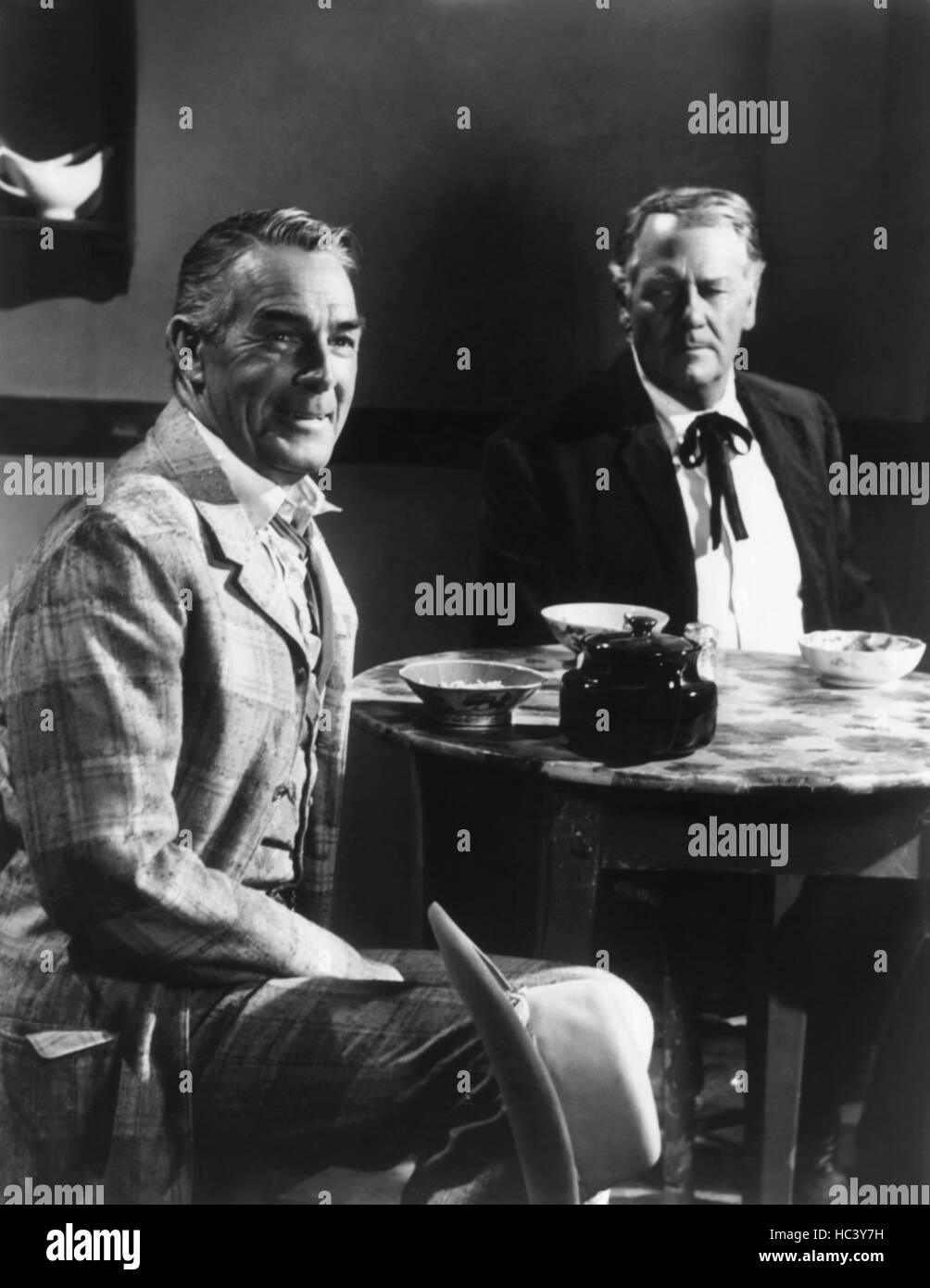 RIDE THE HIGH COUNTRY, von links: Randolph Scott, Joel McCrea, 1962 Stockfotografie - Alamy