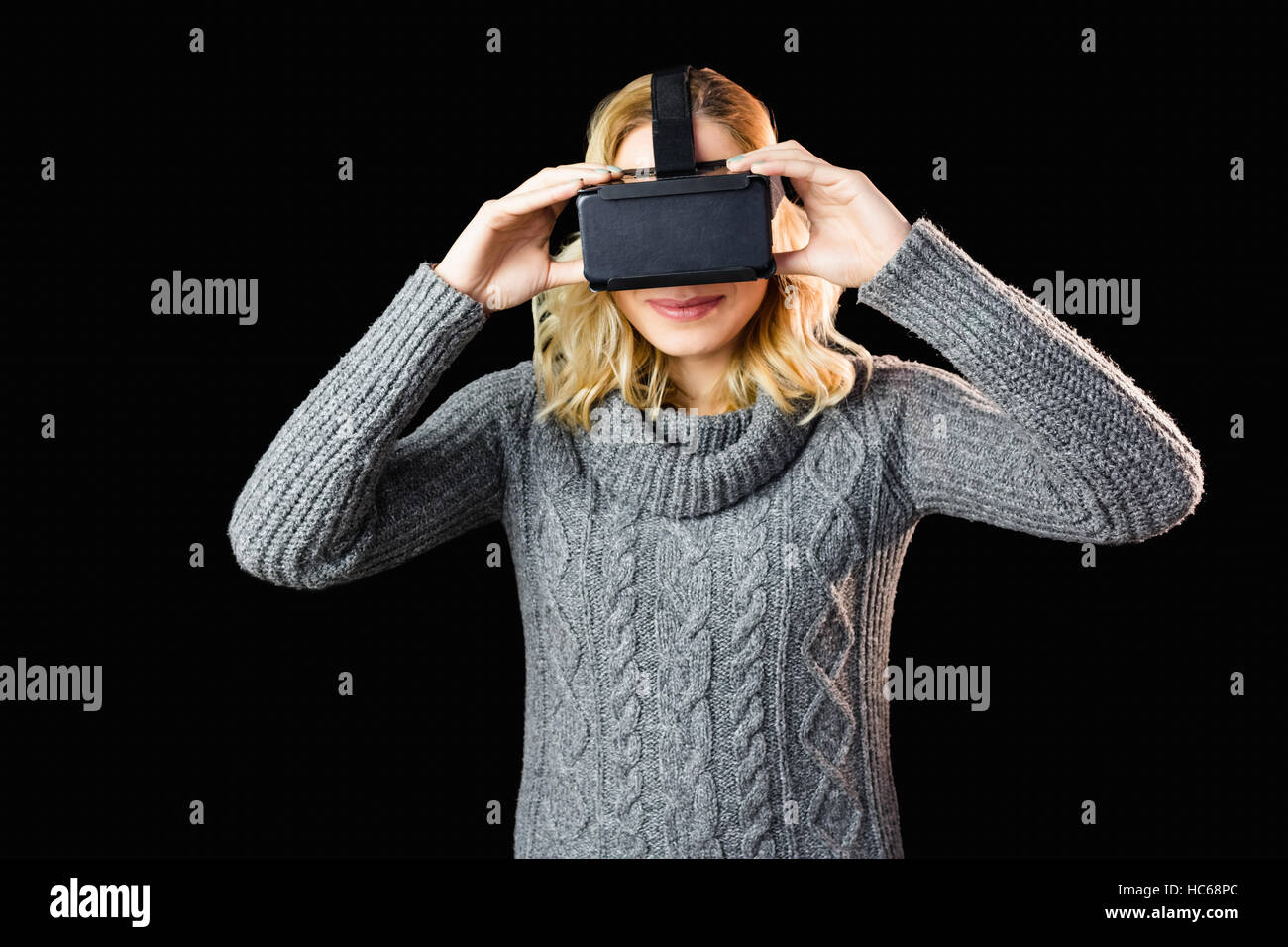 Virtual reality frau -Fotos und -Bildmaterial in hoher Auflösung – Alamy