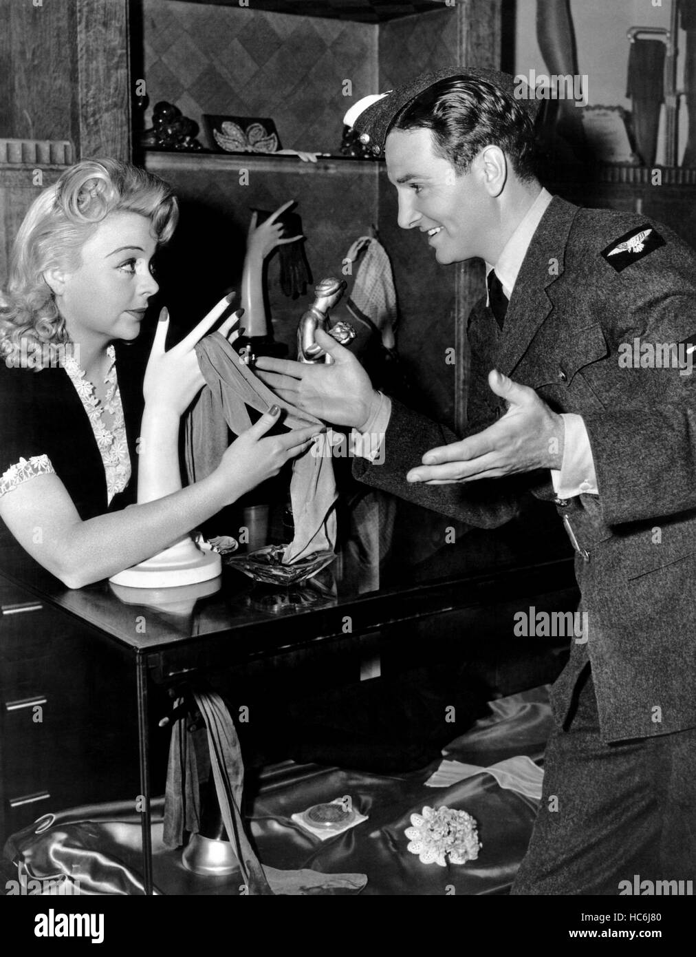 THUNDER BIRDS, von links, Joyce Compton, John Sutton, 1942, © 20 ...