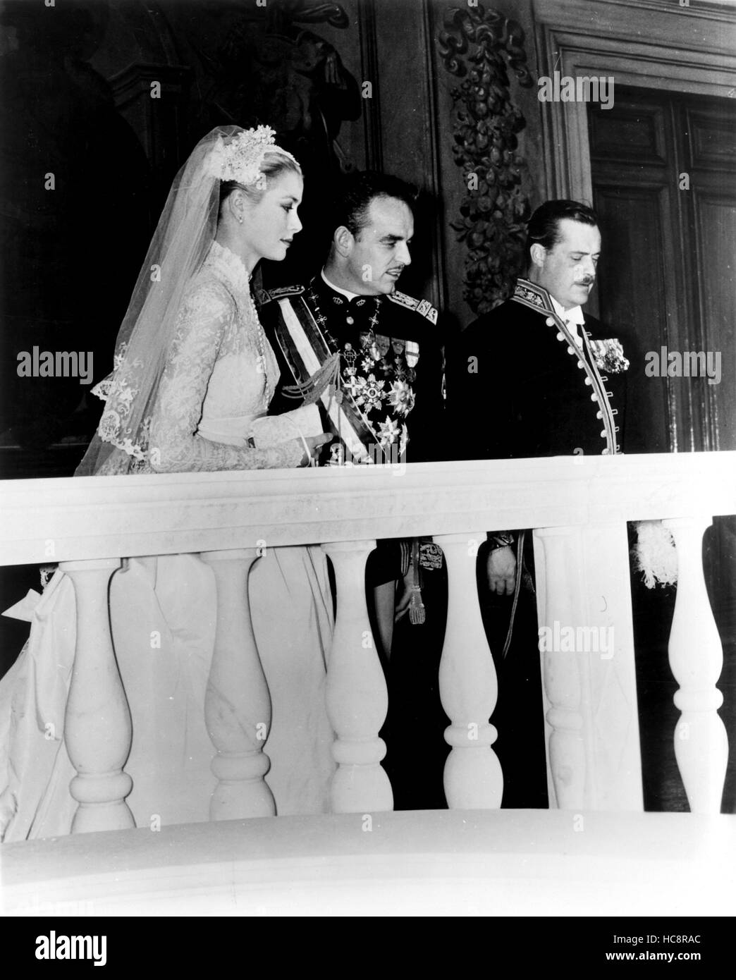 Hochzeit IN MONACO, von links, Grace Kelly, Fürst Rainier, 1956 ...
