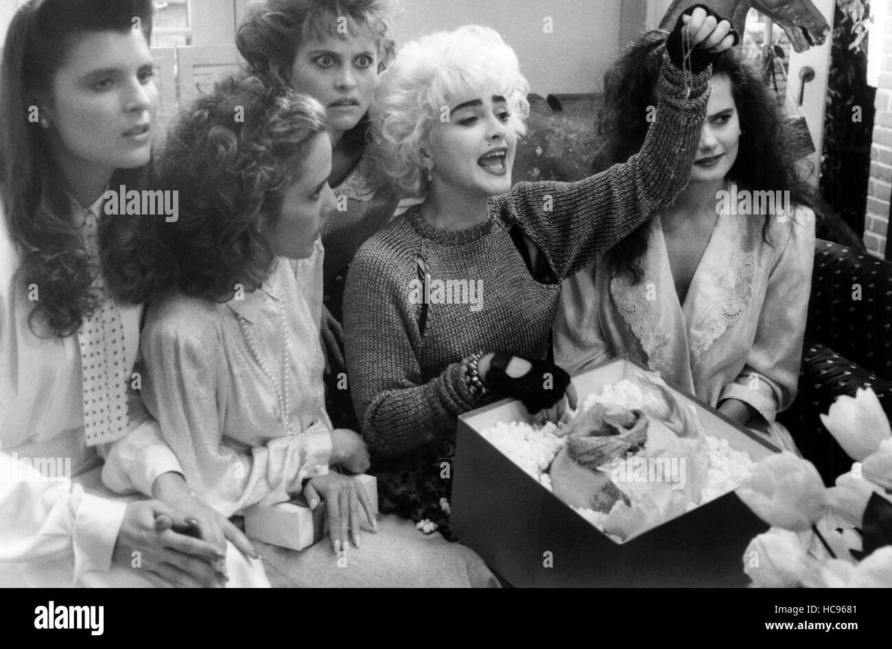 Wer ist dieses Mädchen?, Cecile Callan, Karen Baldwin, Crystal Carson ...