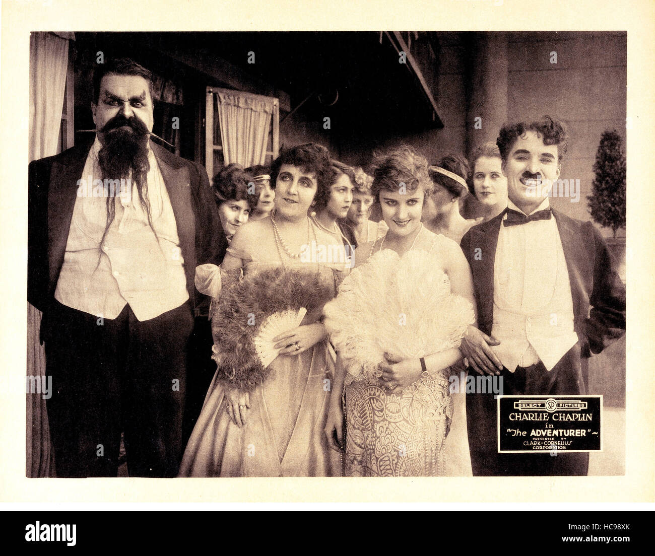 DER Abenteurer, Lobbycard, von links: Henry Bergman, Marta Golden, Edna ...