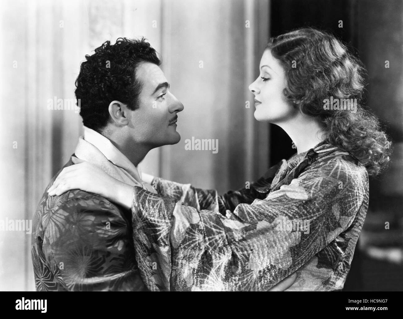 DIE Frau IN Zimmer 13, von links: Gilbert Roland, Myrna Loy, 1932, TM ...