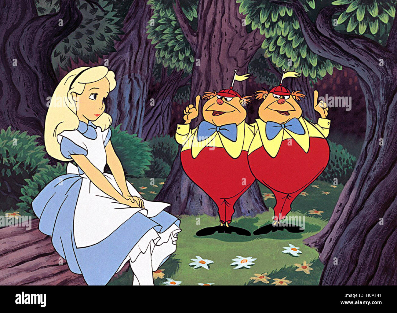 ALICE IN WONDERLAND, Alice, Tweedledee und Tweedledum, 1951. © Walt ...