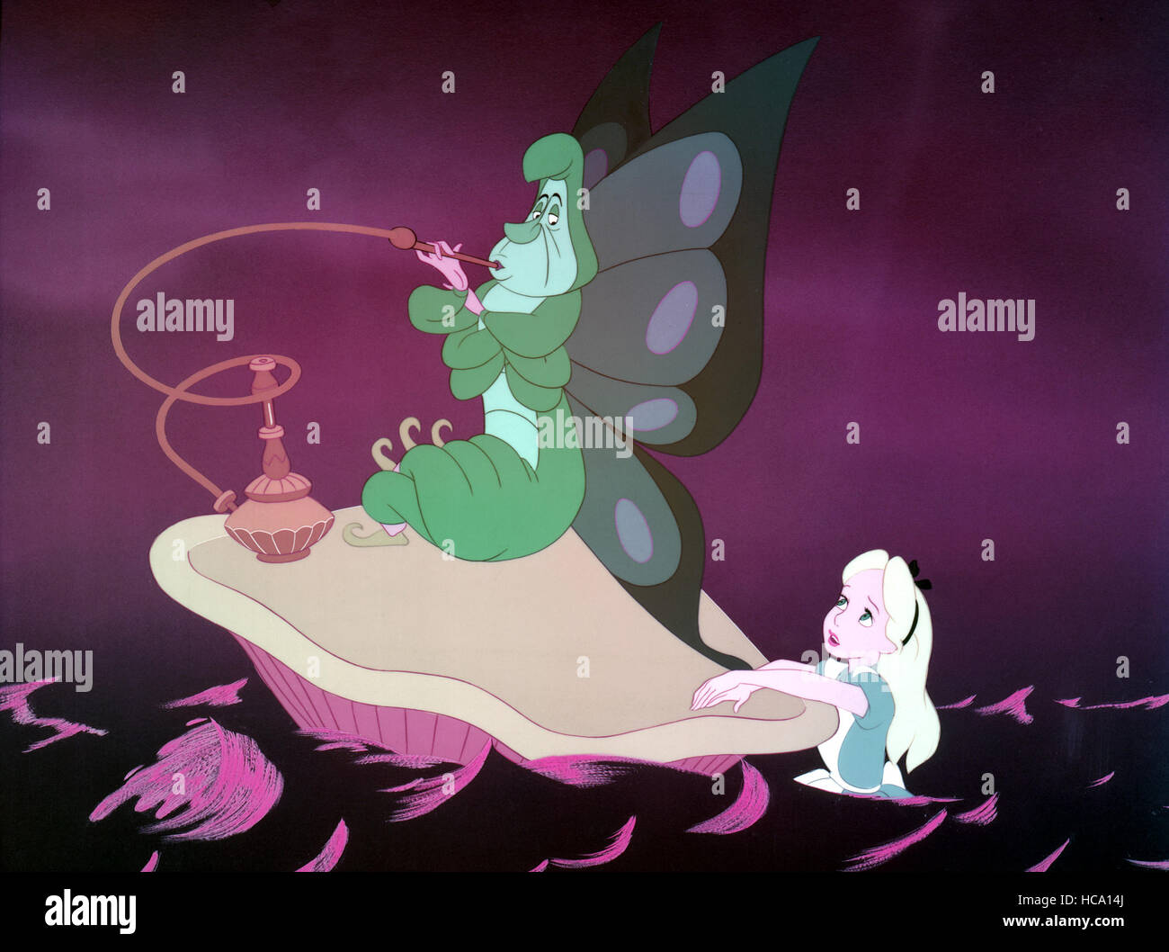 ALICE IN WONDERLAND, Raupe, Alice, 1951 Stockfotografie - Alamy