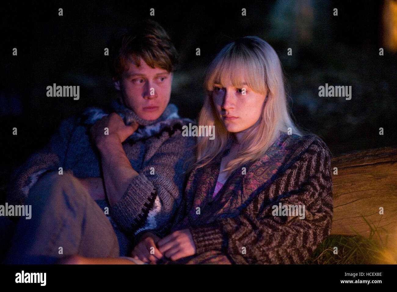 WIE ich lebe jetzt, von links: George MacKay, Saoirse Ronan, 2013. pH ...