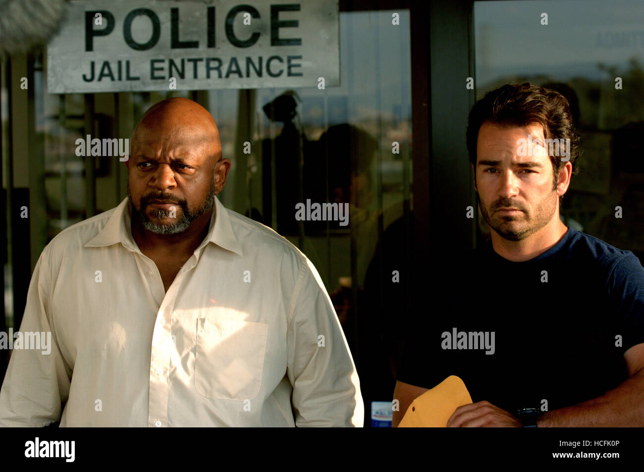 ZUMINDEST unter den Heiligen, von links: Charles S. Dutton, Martin Papazian, 2012. pH: Chris ...