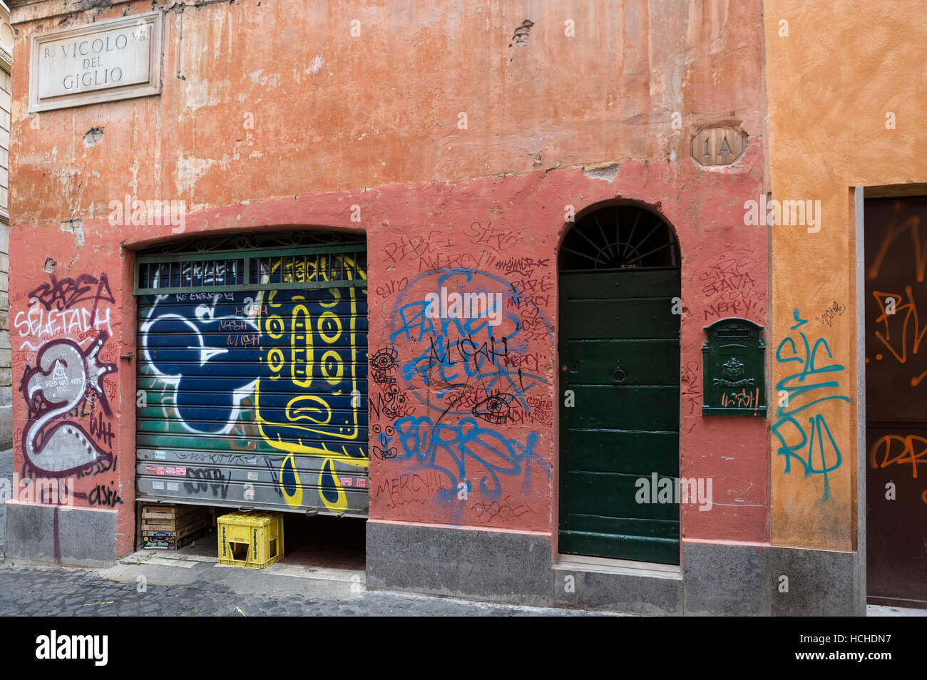 Graffiti in rom -Fotos und -Bildmaterial in hoher Auflösung – Alamy