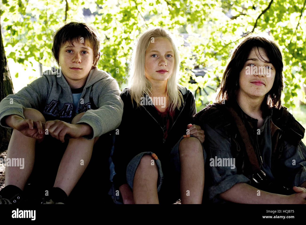 OSKAR OG JOSEFINE, Mikkel Konyher, Pernille Kaae Hoier, Adam Gilbert ...