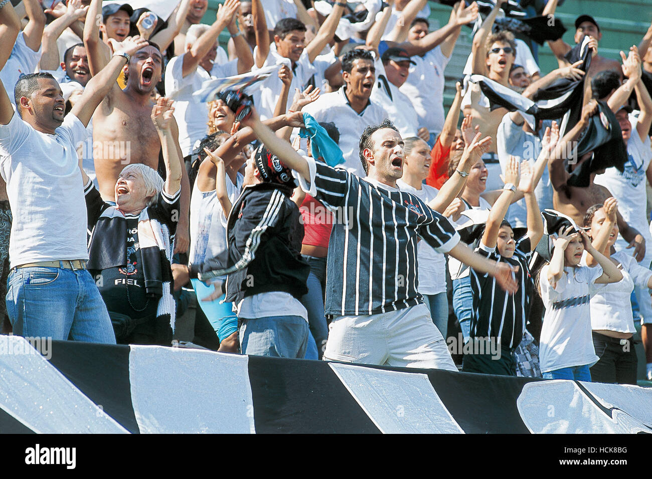 ROMEO und JULIET GET MARRIED (AKA O CASAMENTO DE ROMEU E JULIETA ...