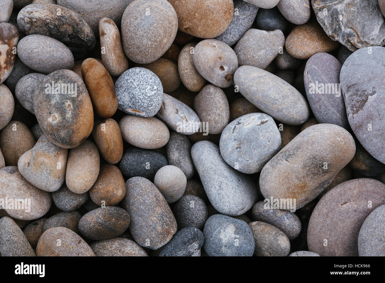 Kieselsteine am Strand Stockfotografie - Alamy