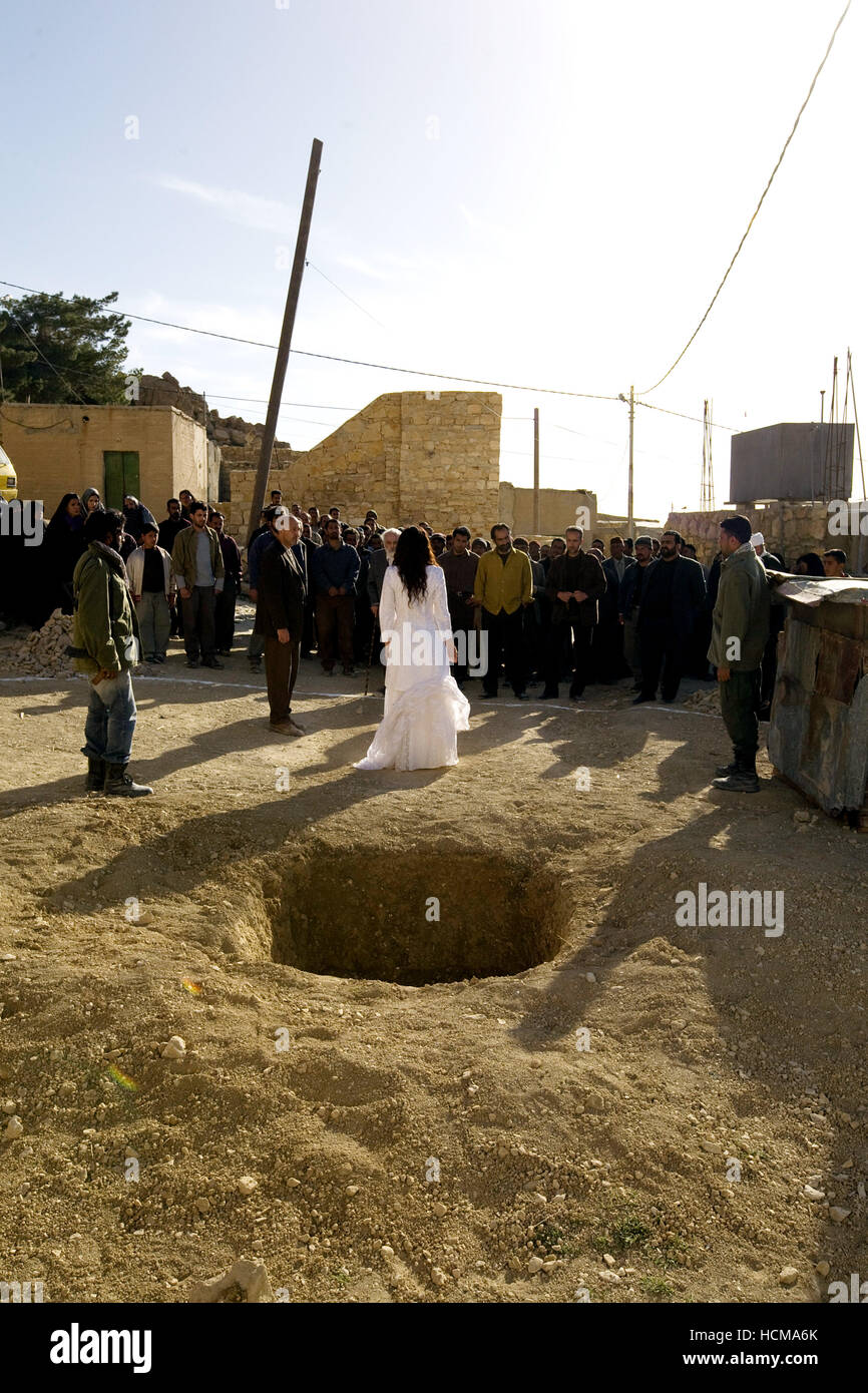 DIE STEINIGUNG der SORAYA M., David Diaan (links von der Mitte), Mozhan ...
