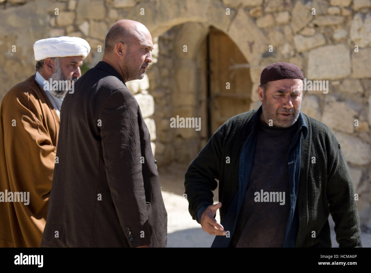 DIE STEINIGUNG der SORAYA M., von links: Ali Pourtash, David Diaan ...