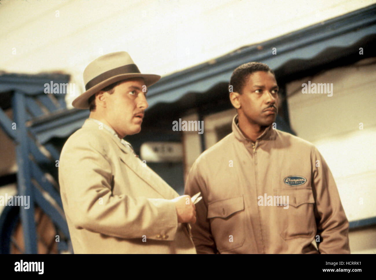 DEVIL IN A BLUE DRESS, Mel Winkler, Denzel Washington, 1995, (c ...