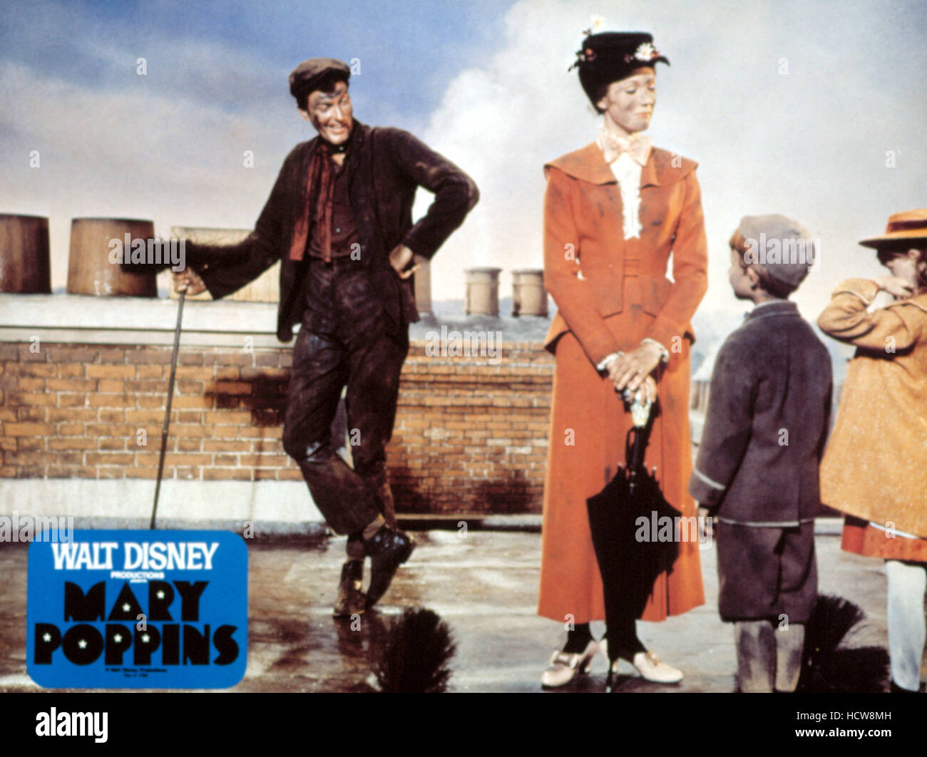 MARY POPPINS, Dick Van Dyke, Julie Andrews, Matthew Garber, Karen ...