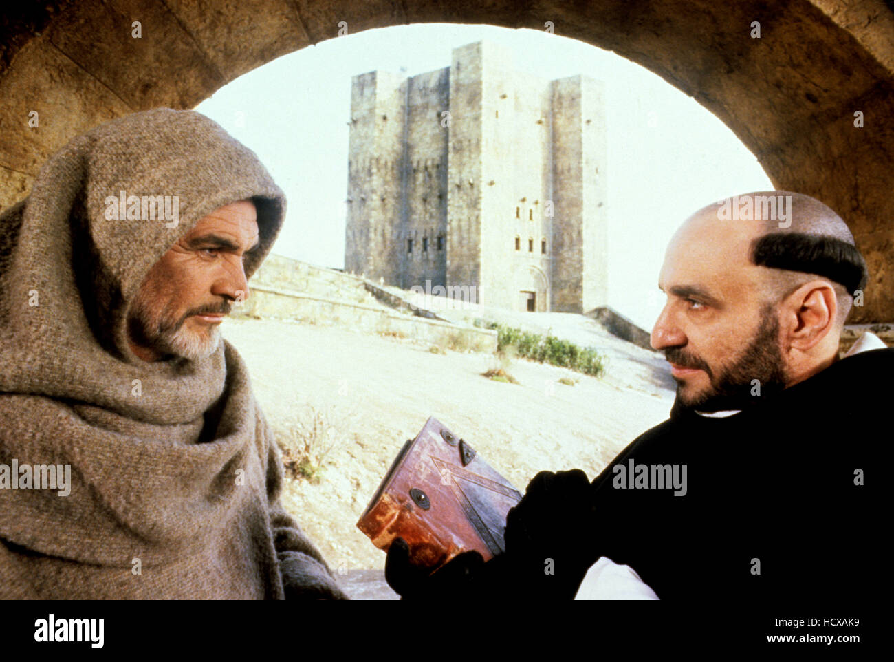 DER NAME der ROSE, Sean Connery, F. Murray Abraham, 1986. TM und ...