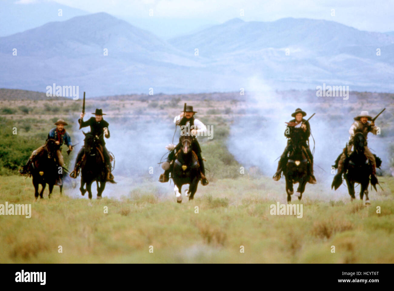 Grabstein, Val Kilmer, Kurt Russell, Michael Rooker, Buck Taylor, Peter ...