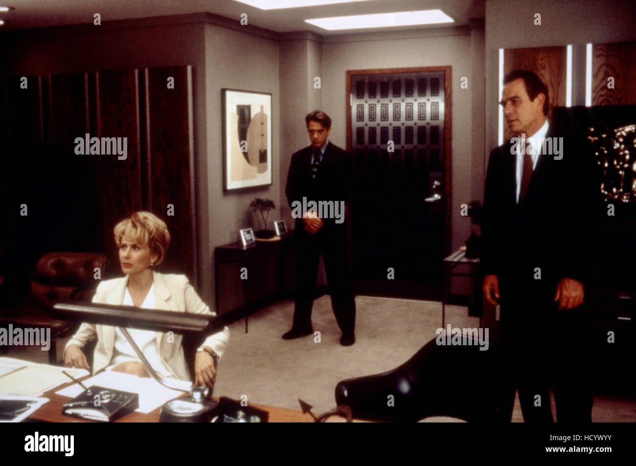 US-MARSHALS, Kate Nelligan, Robert Downey Jr., Tommy Lee Jones, 1998 ...