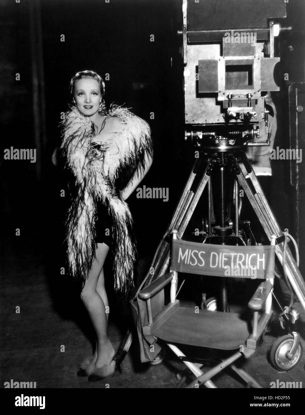Das Lied der Lieder, Marlene Dietrich, am Set, 1933 Stockfotografie - Alamy