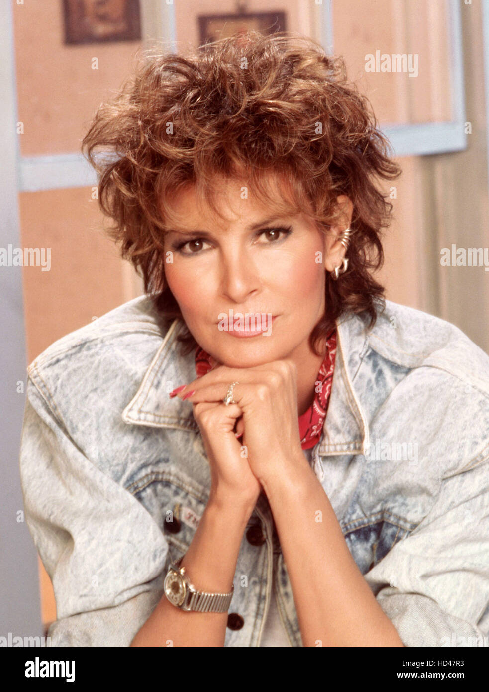 Skandal IN A SMALL TOWN (aka THE EDUCATION OF LEDA BETH VINCENT ...