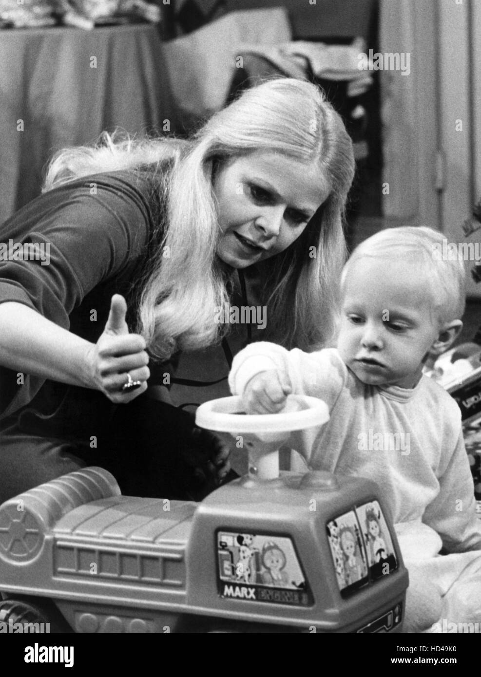 ALLE IN der Familie, von links: Sally Struthers, Justin Draeger, 1971 ...