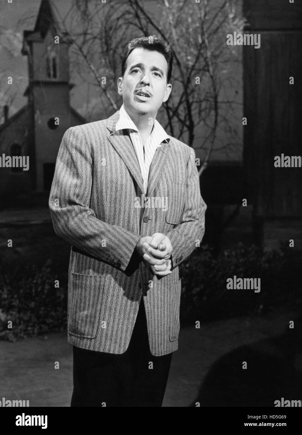 TENNESSEE ERNIE FORD zeigen, (aka THE FORD), Tennessee Ernie Ford, 1956 ...