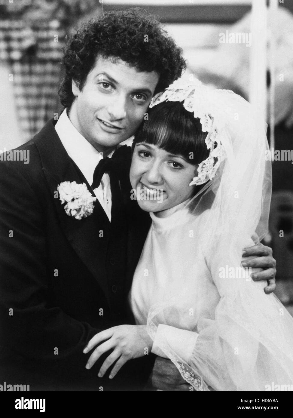 WELCOME BACK, KOTTER, von links: Ron Palillo, Irene Arranga in ' Oo, Oo ...