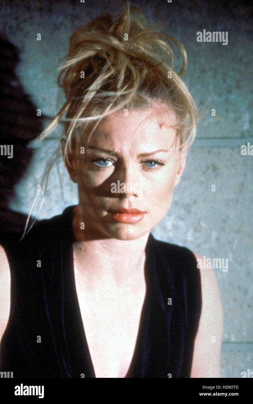 LA FEMME NIKITA, Peta Wilson, 1997-2001. (c) Warner Bros. / Courtesy ...