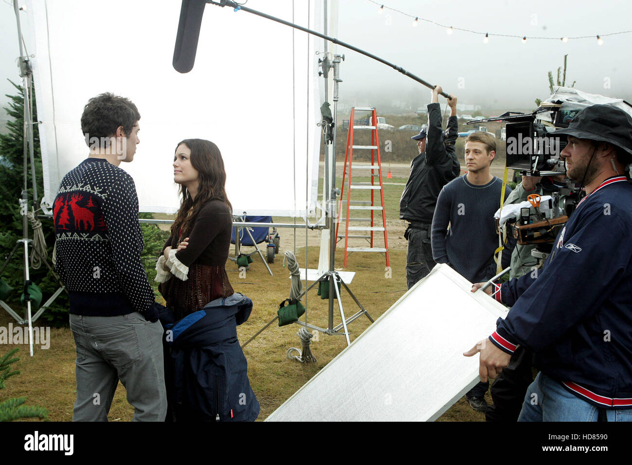 O.c., Adam Brody, Rachel Bilson und Benjamin McKenzie am Set, 'The ...