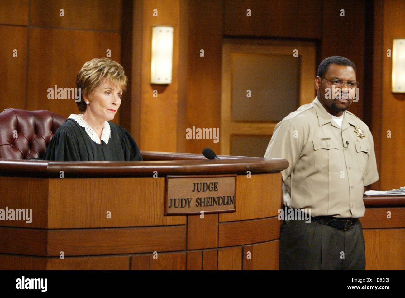 JUDGE JUDY, Judge Judy Sheindlin, Gerichtsvollzieher Petri Hawkins-Byrd ...