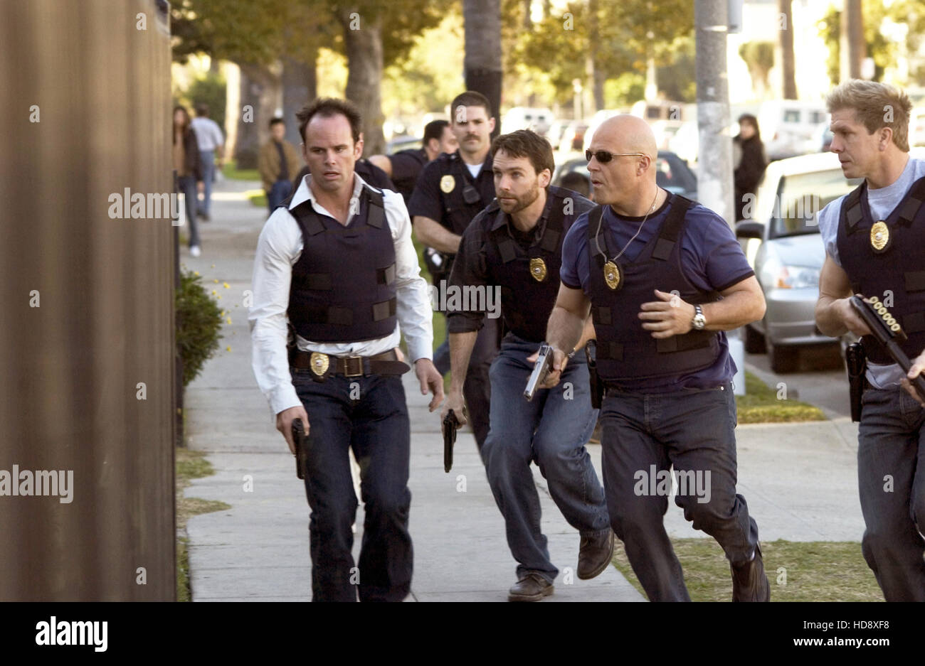 Schild, Walter Goggins, David Rees Snell, Michael Chiklis, Kenny ...