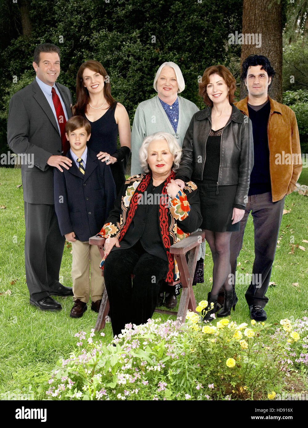 A TIME TO REMEMBER, Grant Vaught (2. von links), Megan Gallagher ...