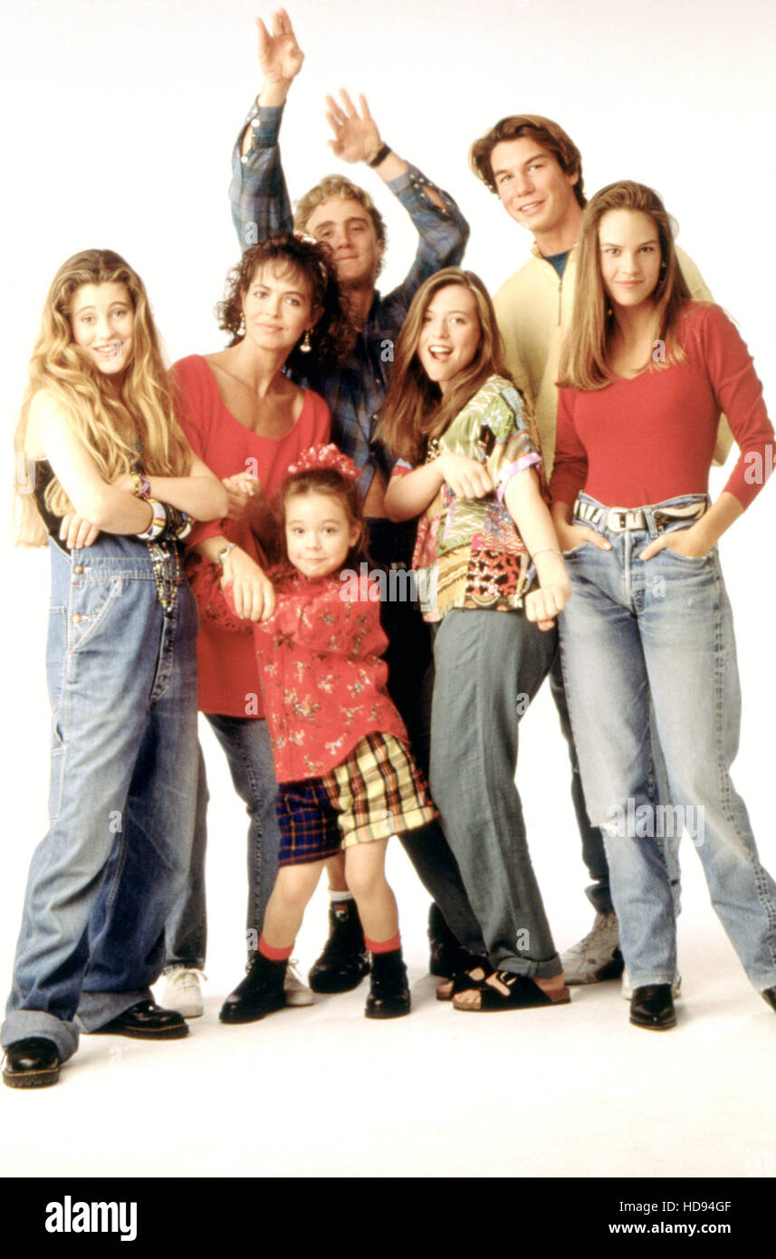 CAMP WILDER, Meghann Haldeman, Mary Page Keller, Tina Majorino, Jay Mohr, Margaret Langrick ...