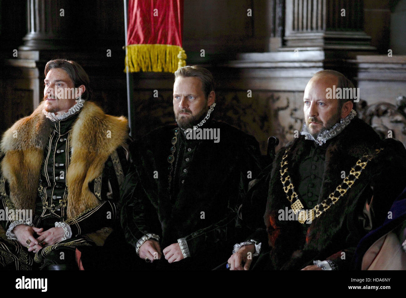 DIE TUDORS (v.l.): Henry Cavill, Rod Hallett, Frank McCusker ...