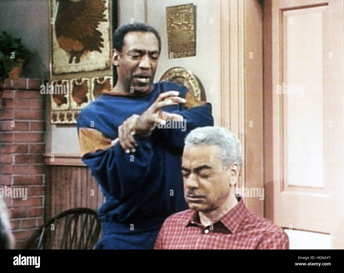 DIE Bill COSBY SHOW, (von links): Bill Cosby, Earle Hyman, "The Card ...
