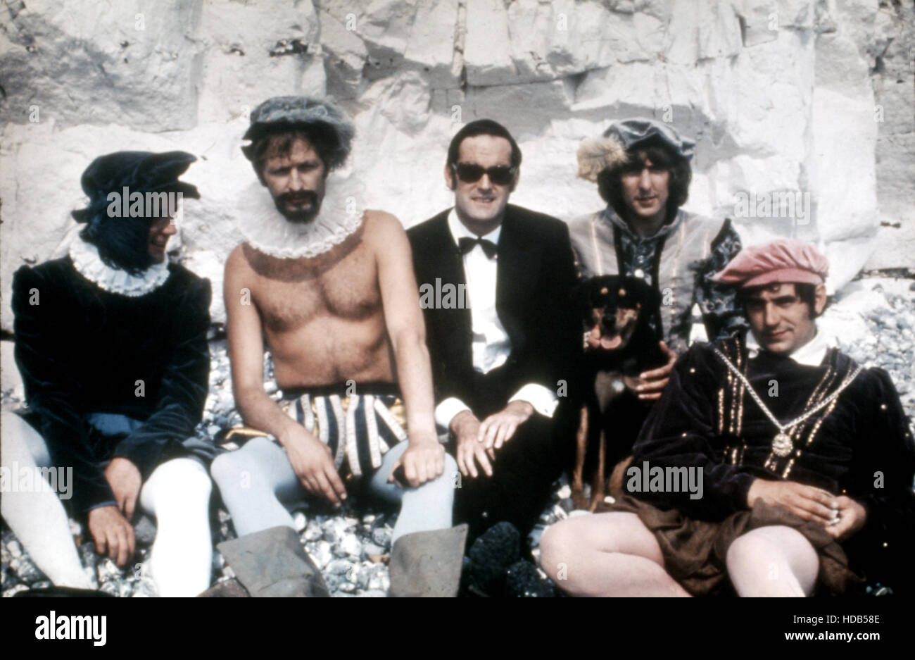MONTY Pythons FLYING CIRCUS, Michael Palin, Graham Chapman, John Cleese ...