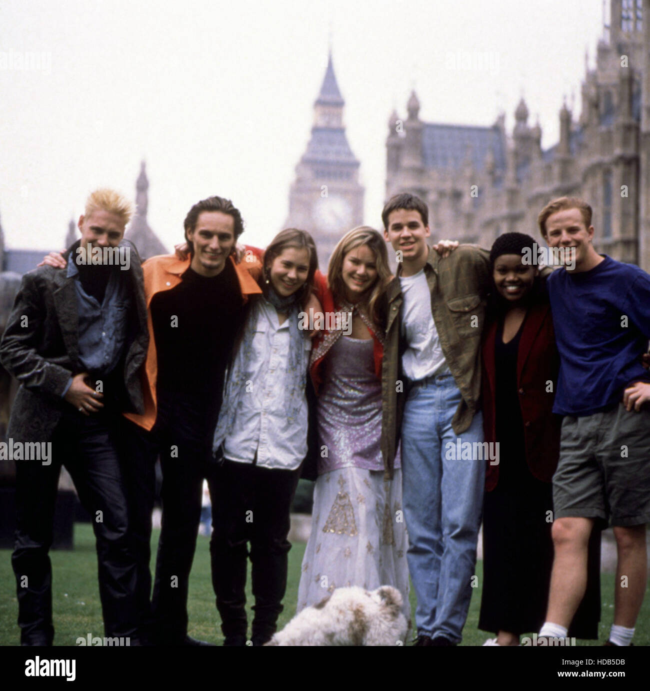 MTV REAL WORLD: LONDON (l-R): Neil Forrester, Lars Schlichting, Kat Ogden, Jacinda Barrett, Jay ...