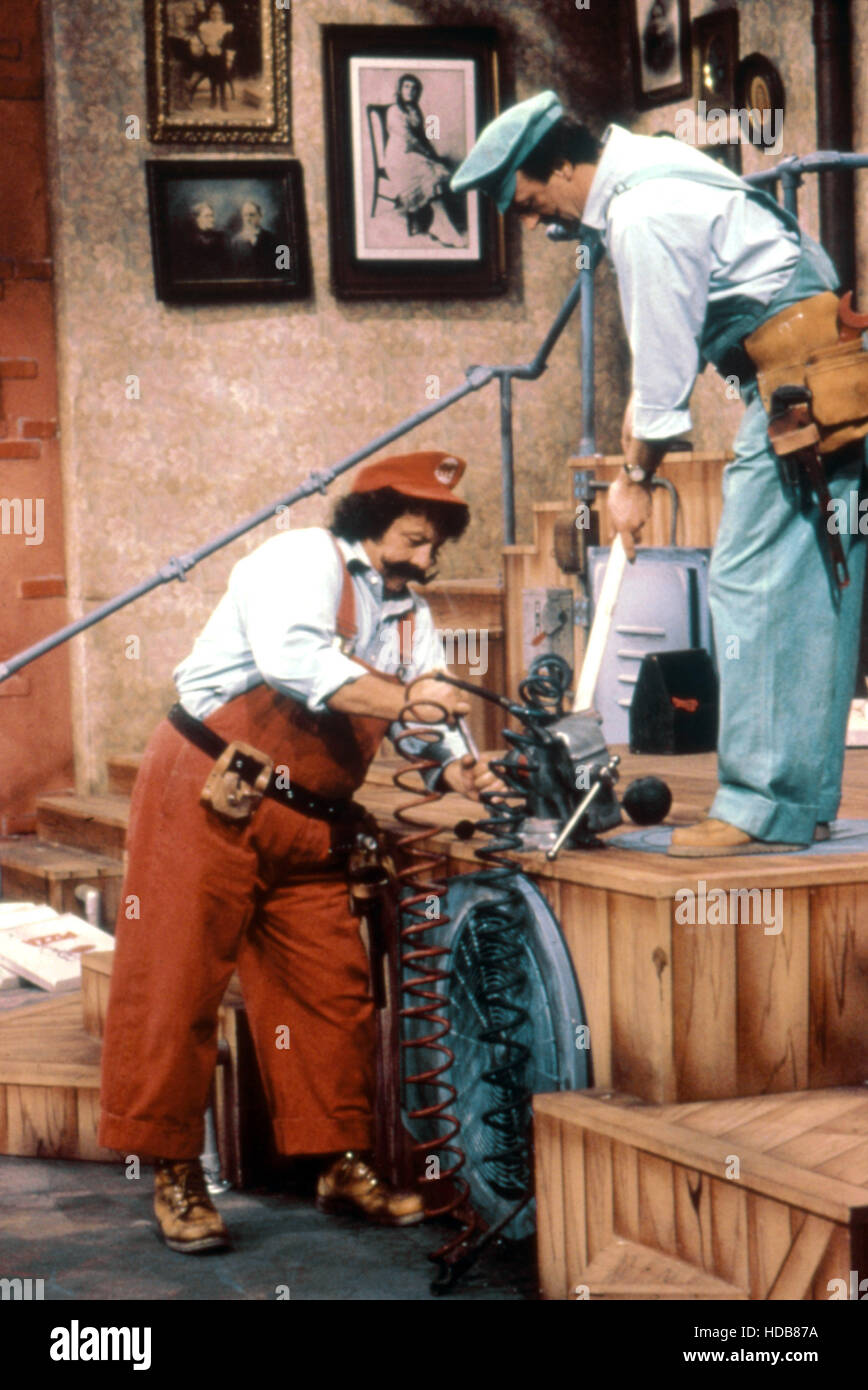 SUPER MARIO BROS SUPER SHOW, (von links): Captain Lou Albano, Danny ...