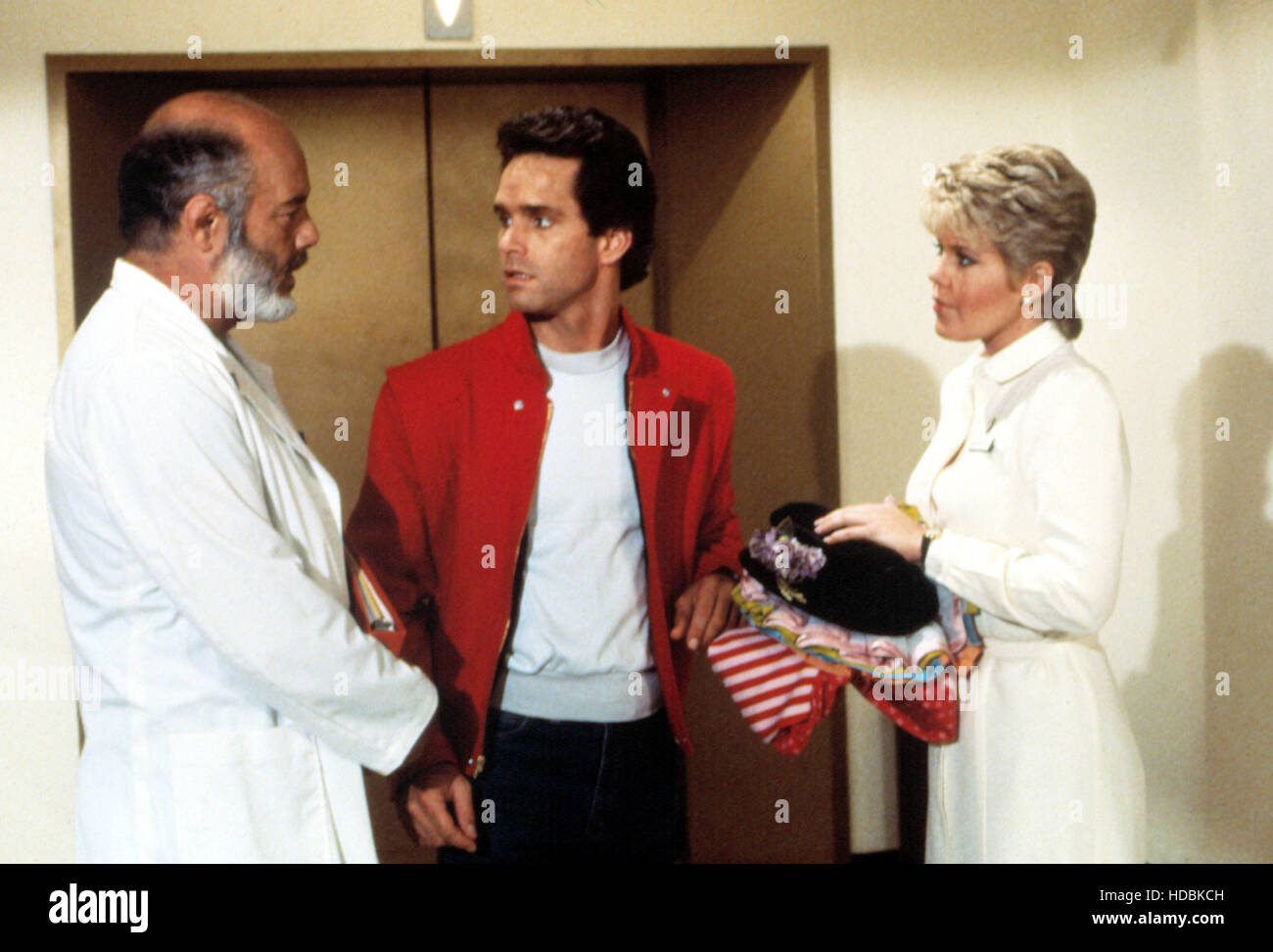 TRAPPER JOHN M.D., Pernell Roberts, Gregory Harrison, Christopher ...