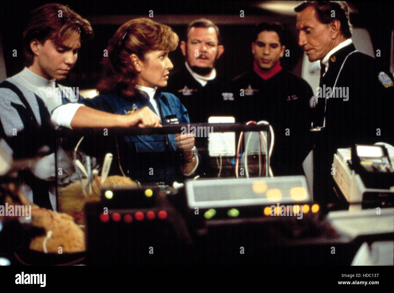 SEAQUEST DSV, Jonathan Brandis, Stephanie Beacham, Roy Scheider, 1993 ...