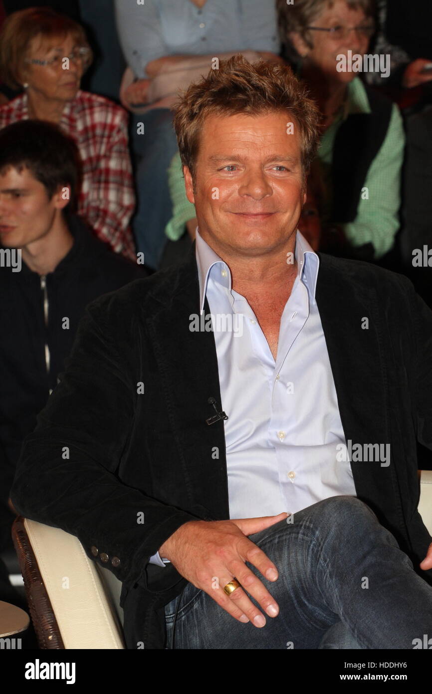 Oliver geissen zeigen -Fotos und -Bildmaterial in hoher Auflösung – Alamy