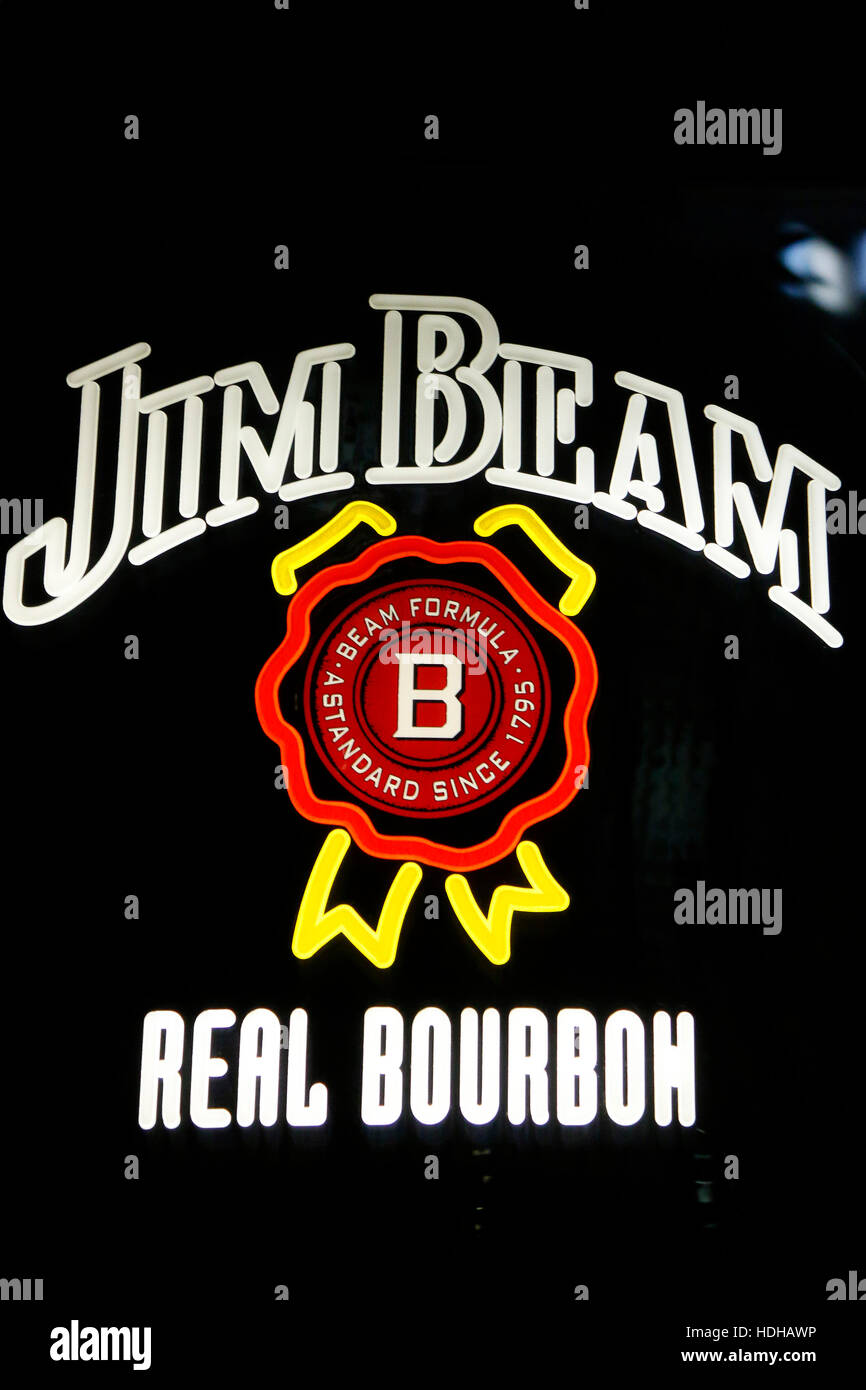 Jim beam logo -Fotos und -Bildmaterial in hoher Auflösung – Alamy