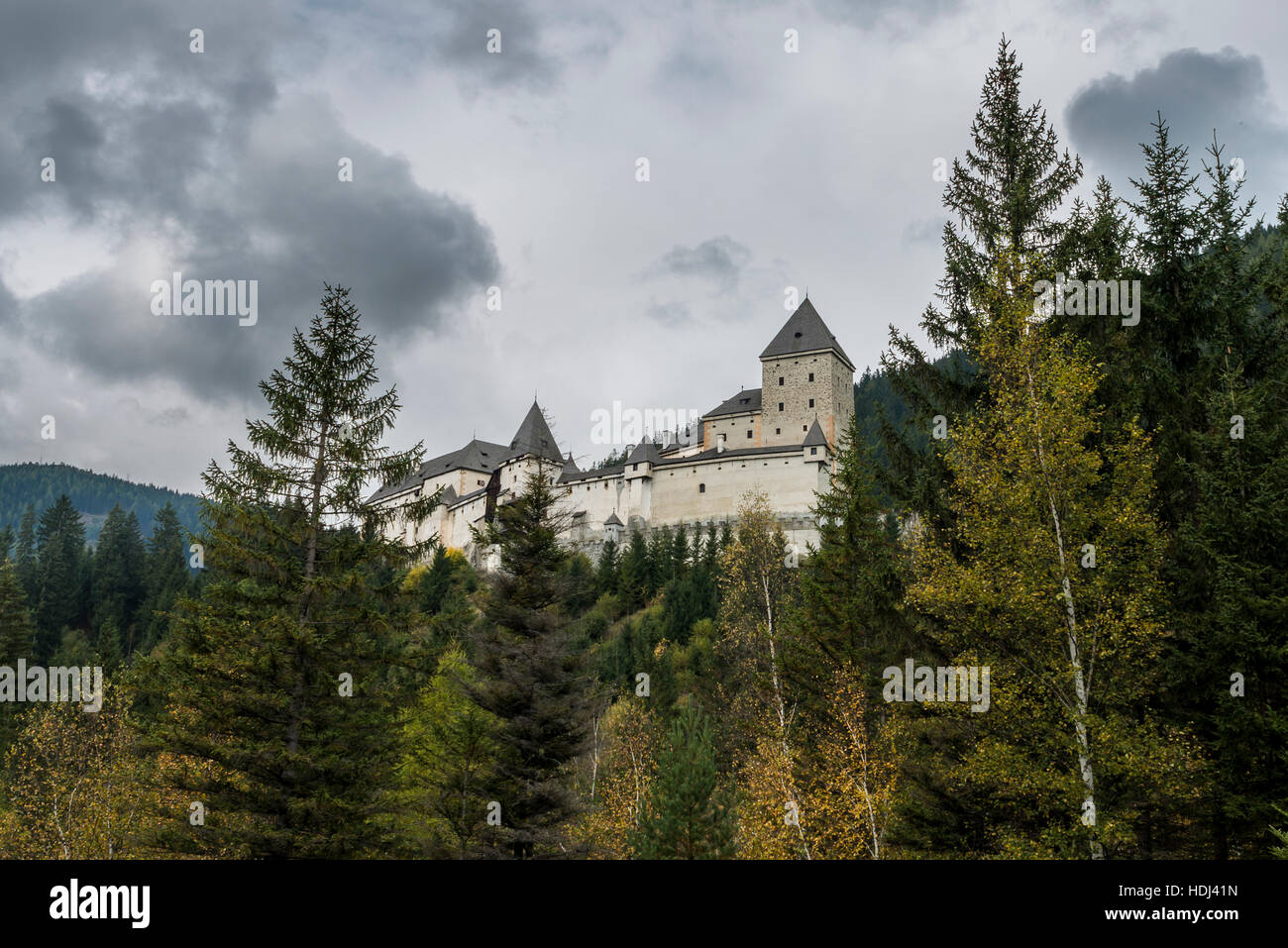 Schloss moosham -Fotos und -Bildmaterial in hoher Auflösung – Alamy