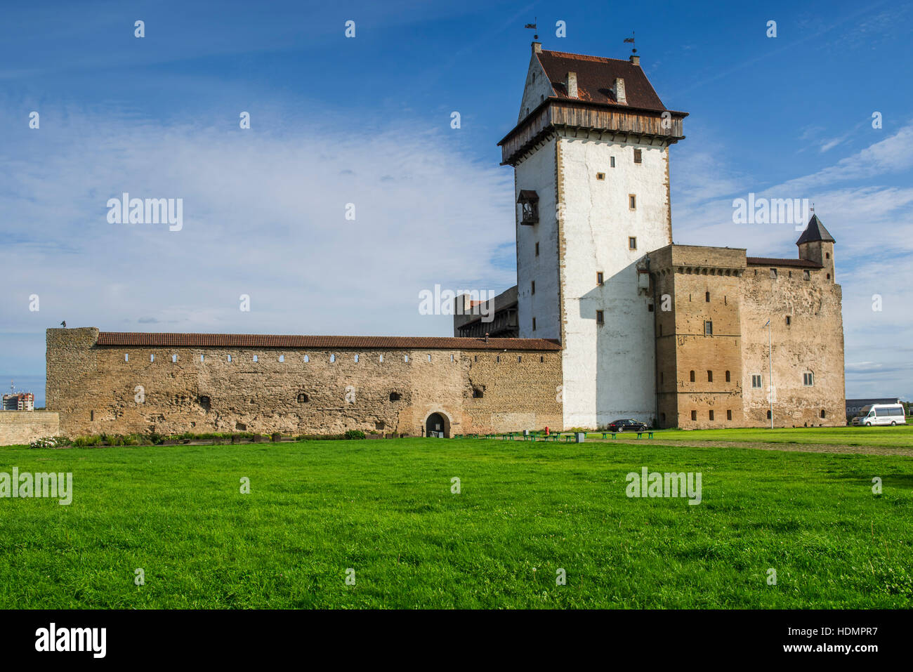 Narva castle -Fotos und -Bildmaterial in hoher Auflösung – Alamy