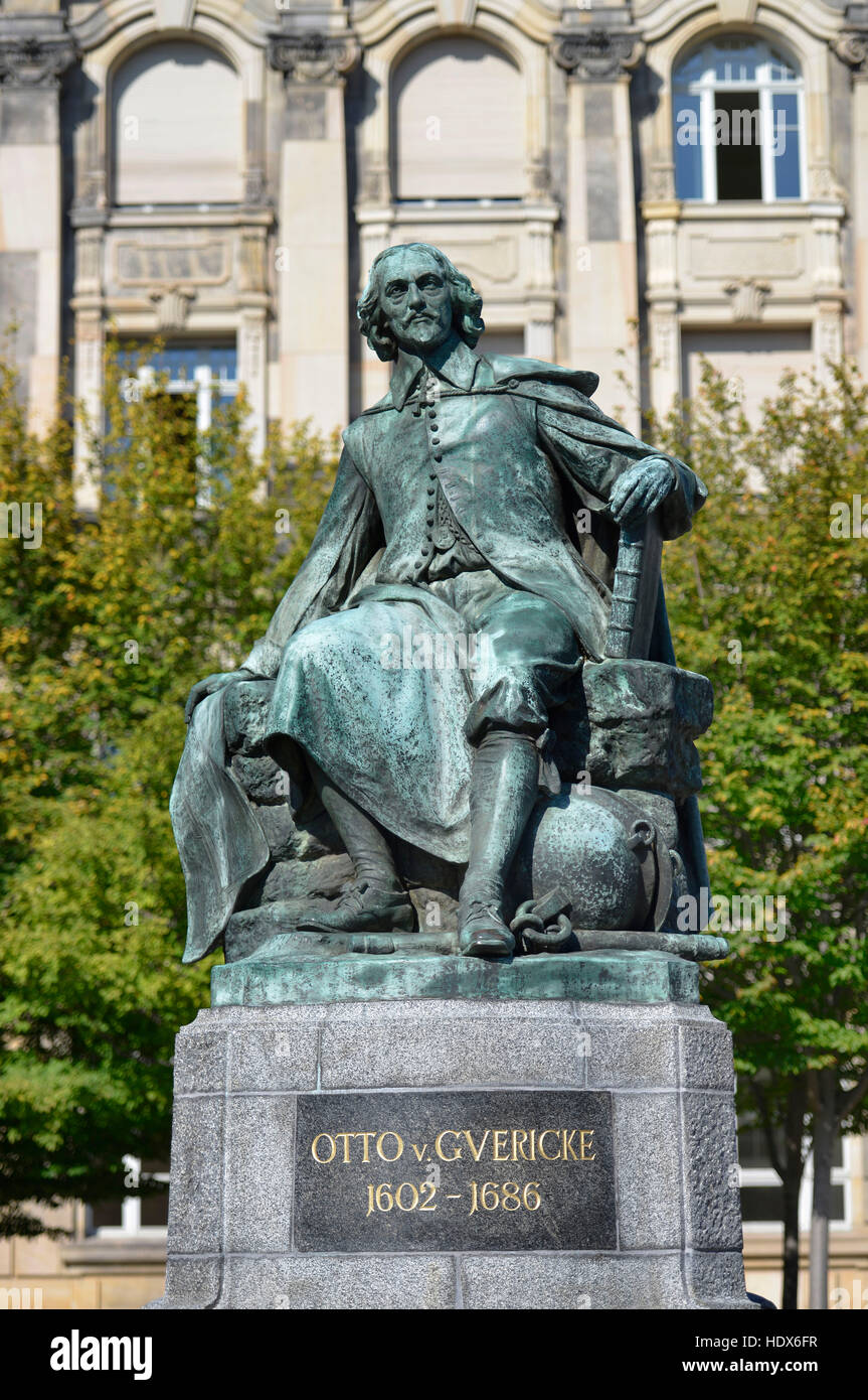 Otto-von-Guericke-Denkmal, Bei der Hauptwache, Magdeburg, Sachsen-Anhalt, Deutschland ...