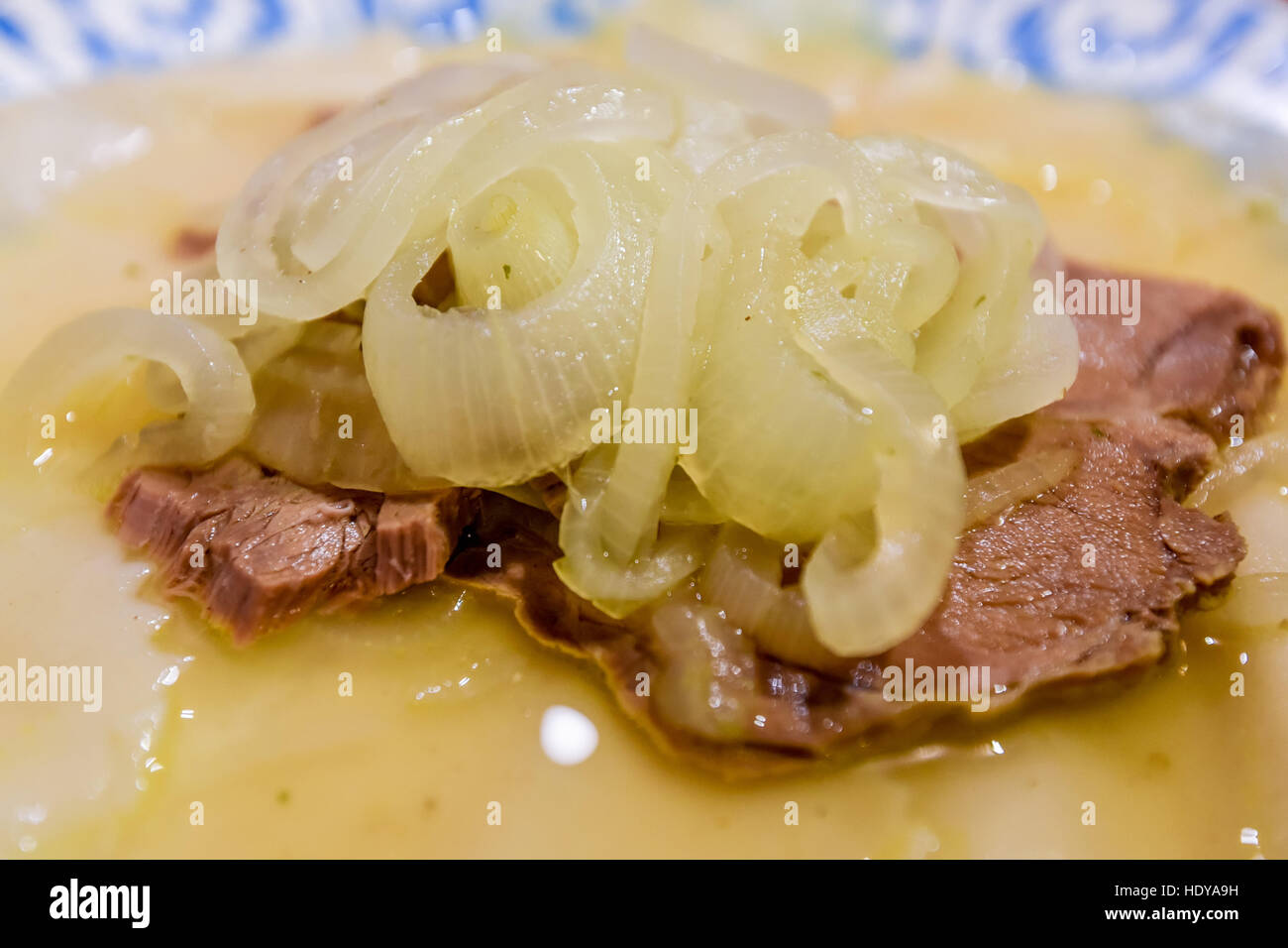 Beshbarmak gericht -Fotos und -Bildmaterial in hoher Auflösung – Alamy